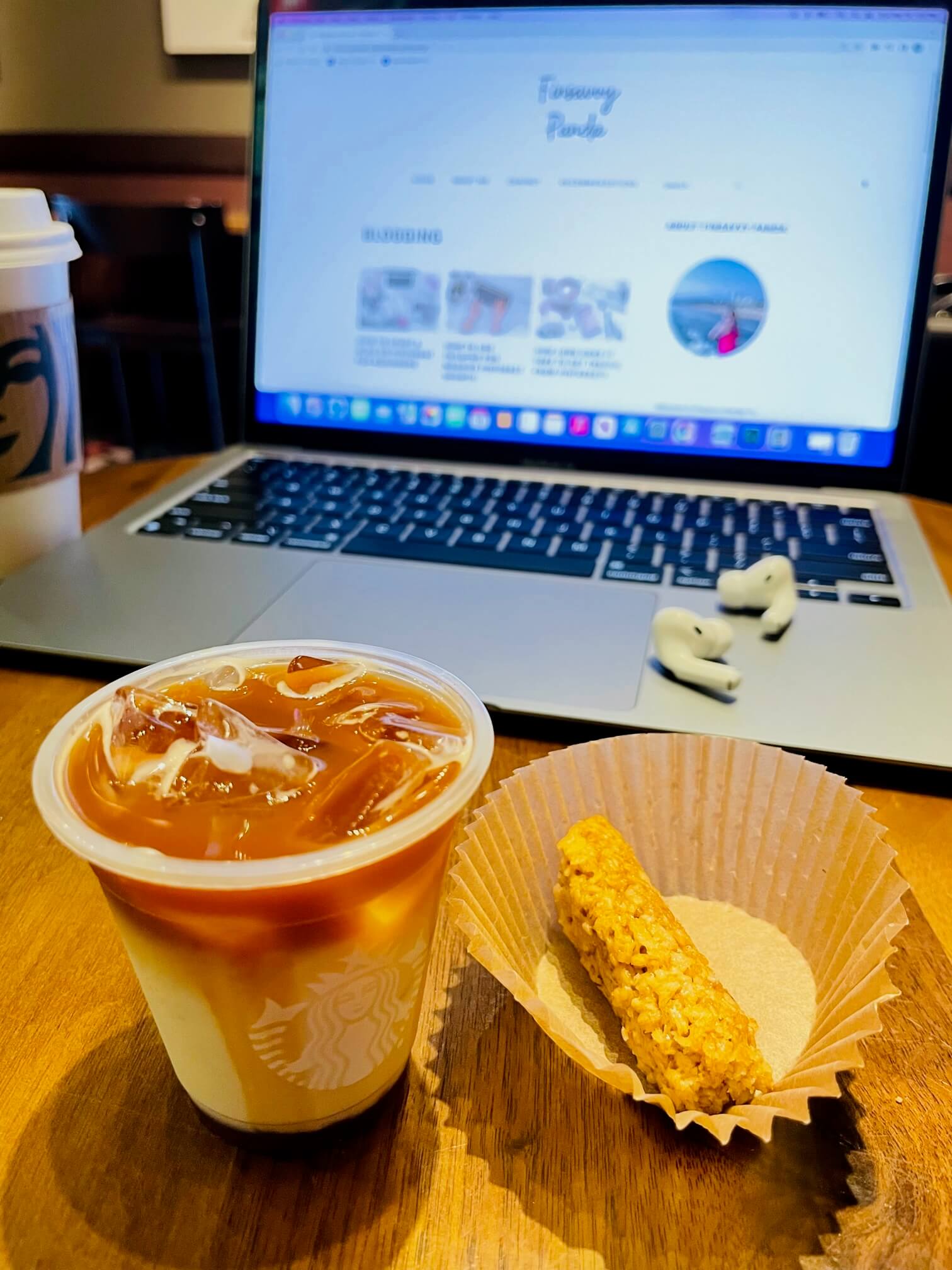 How To Get Free Starbucks Drinks Today 2024 (Not Only On Your Birthday ...