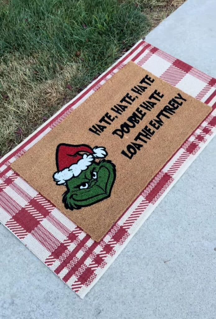 15+ Profitable Grinch Crafts To Make and Sell - FinSavvy Panda